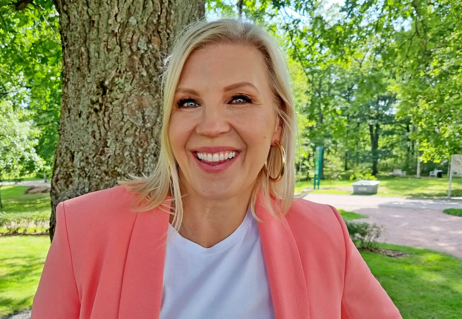 TTK:n jättävä Vappu Pimiä paljastaa - Juontaako Maajussille morsian ...